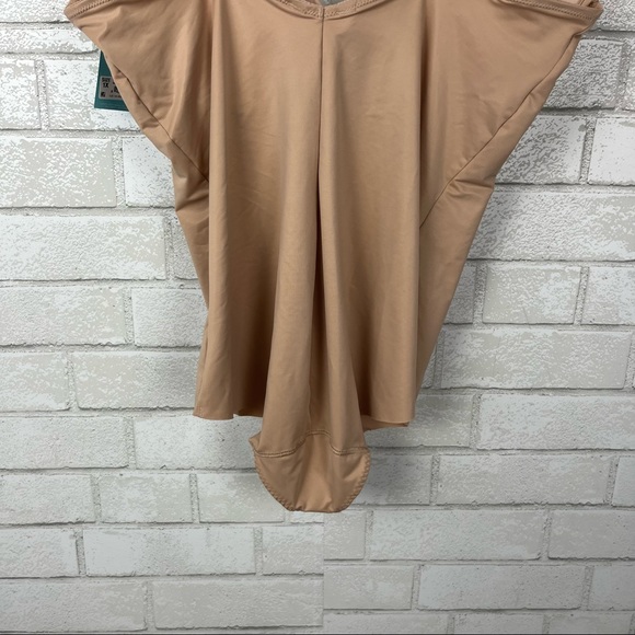 Assets By Spanx | Intimates & Sleepwear | Assets By Spanx Low Back ...